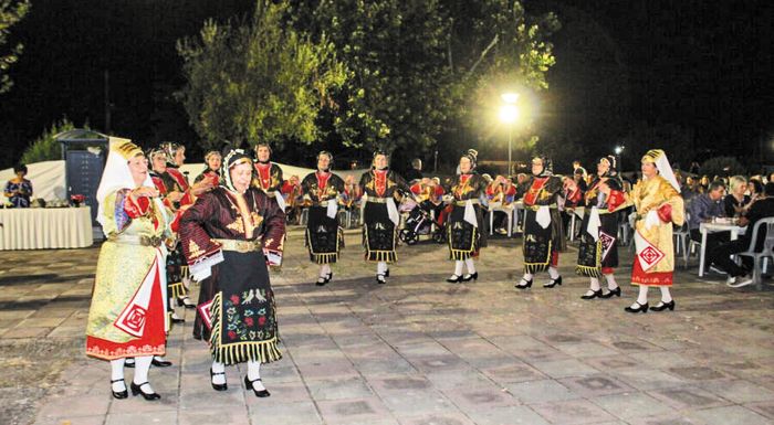 Ο πολιτισμός και η παράδοση καλά κρατούν στα Φάρσαλα