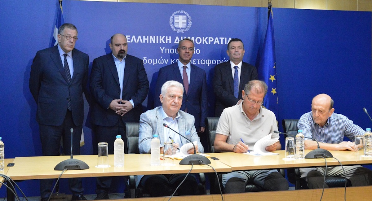 Υπογραφή σύμβασης για την κατασκευή αγωγού μεταφοράς νερού στον Αλμυρό ...