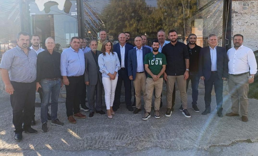 Πανώλη και «Daniel» τα θέματα συνάντησης της διοίκησης ΥΠΑΑΤ με ...