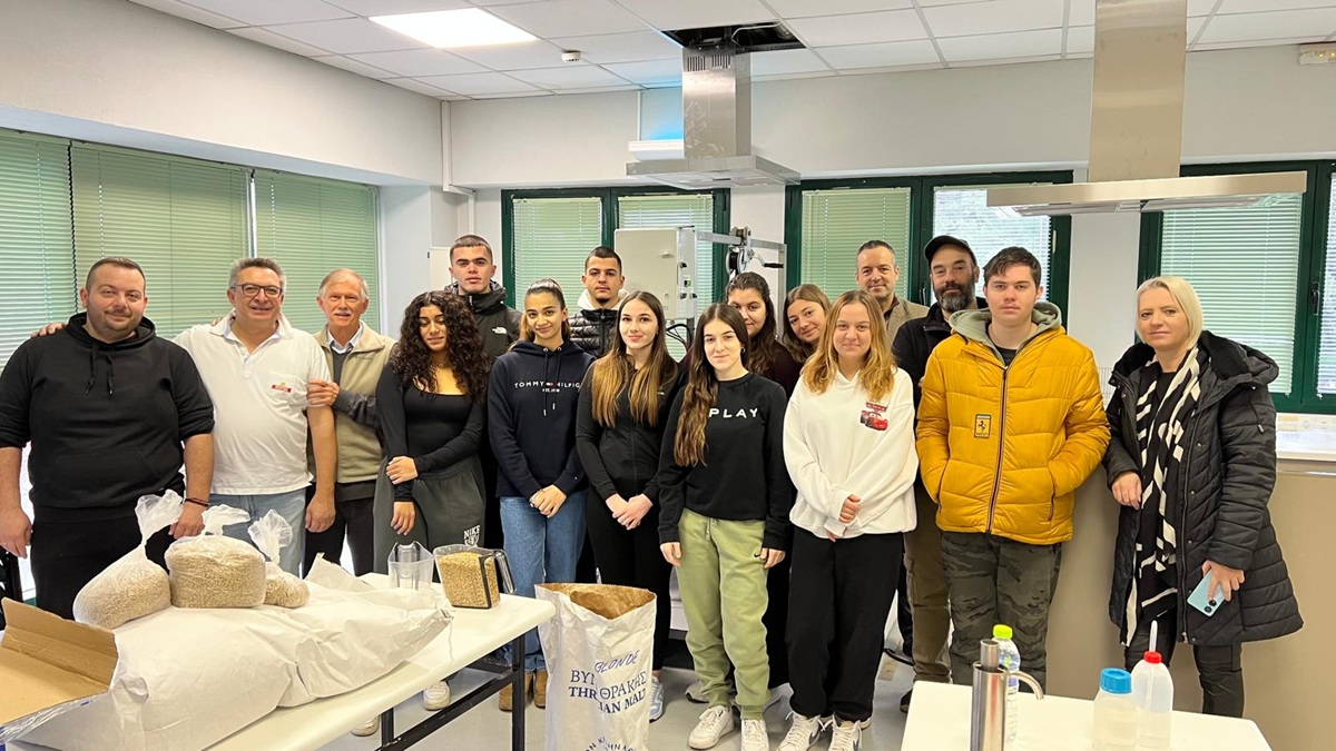 Η ΒΕΡΓΙΝΑ ζυμώνει γνώση και μπύρα στην Αμερικάνικη Γεωργική Σχολή