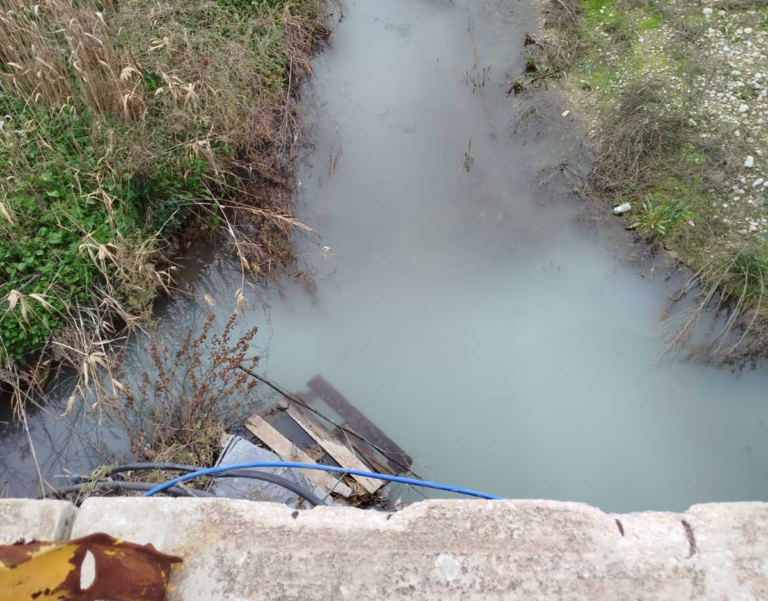 Καταγγελία “ΛΑ.ΣΥ.” Θεσσαλίας για ρύπανση από τυρόγαλο στον ...