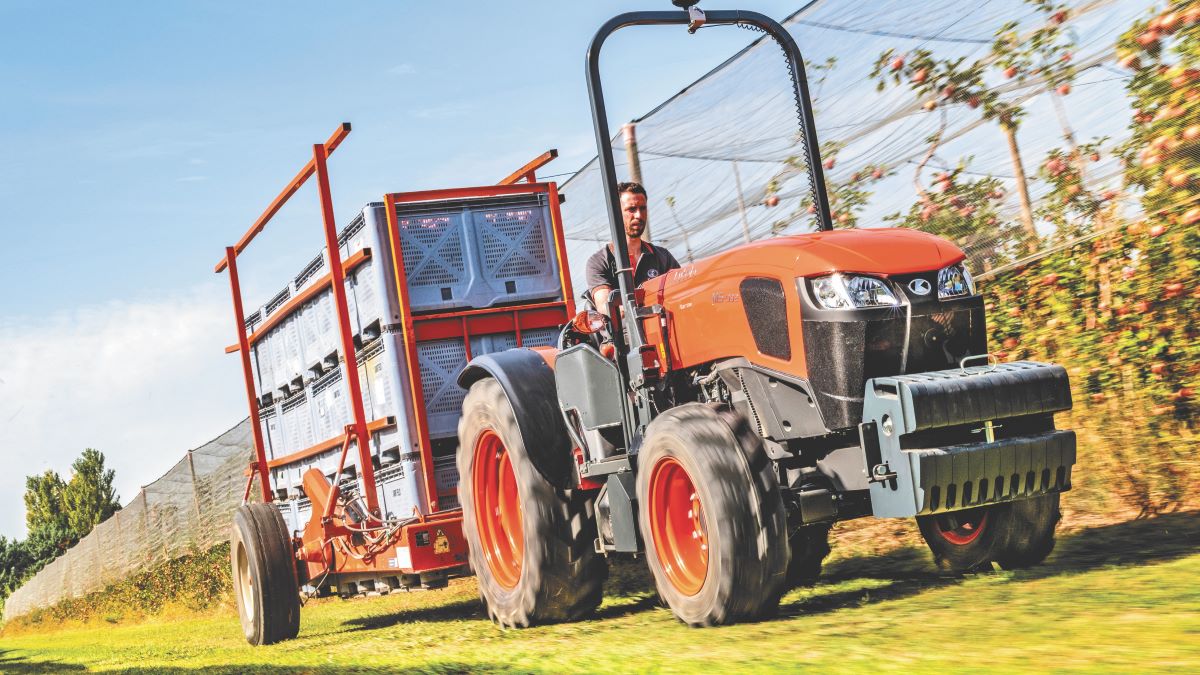Kubota M5002Narrow: Ο σύμμαχος αμπελουργών και δενδροκαλλιεργητών