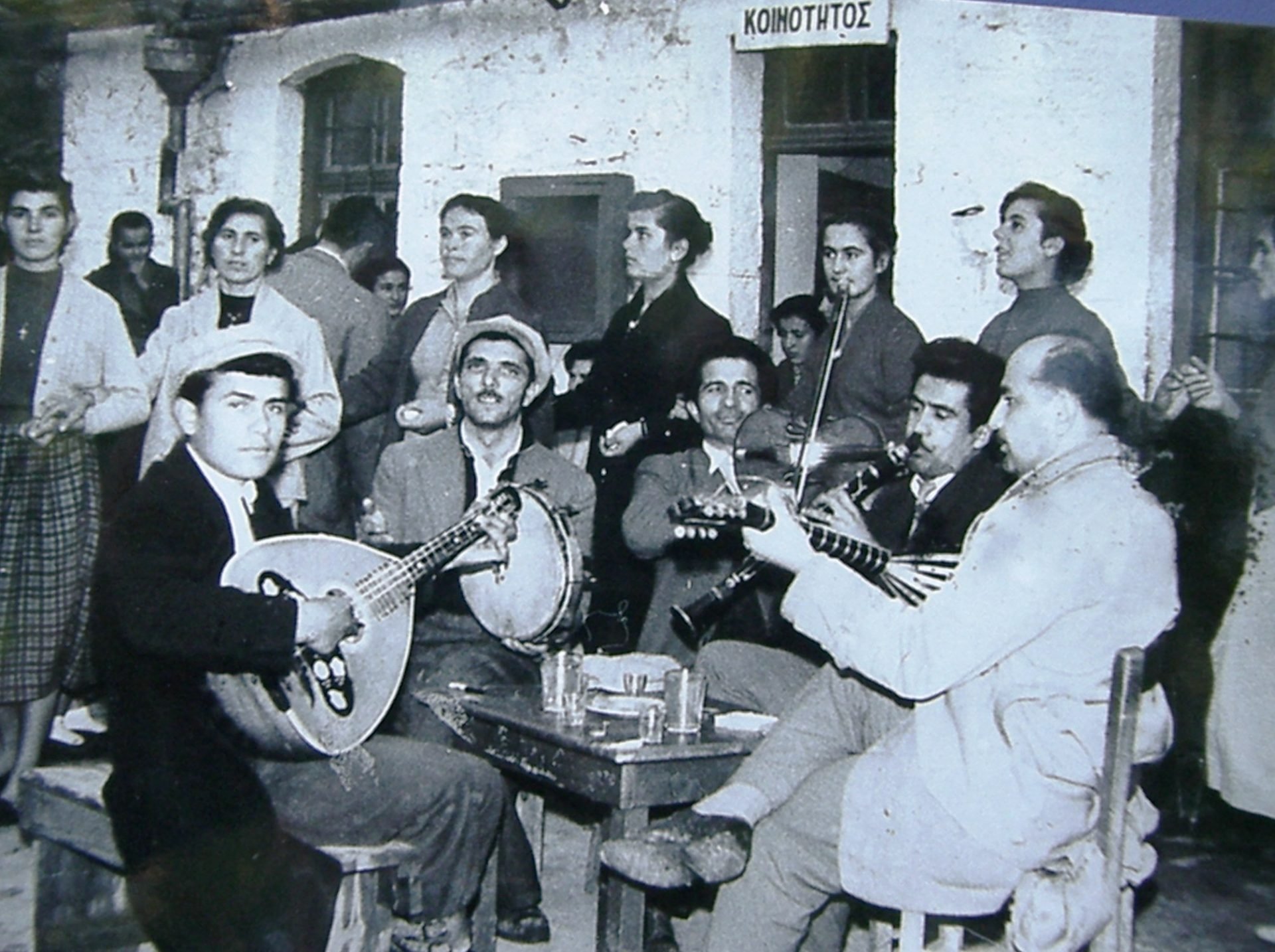 Η Ήπειρος αποχαιρέτησε τον δεξιοτέχνη του κλαρίνου Γρηγόρη Καψάλη
